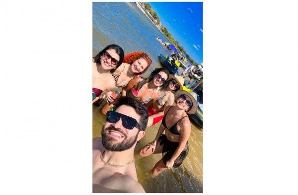 TURISTANDO NA PRAIA DA GAIVOTA